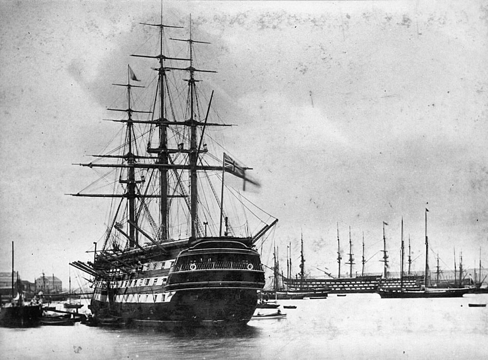 [1000 x 737] HMS St Vincent (foreground) with HMS Victory and HMS Duke ...